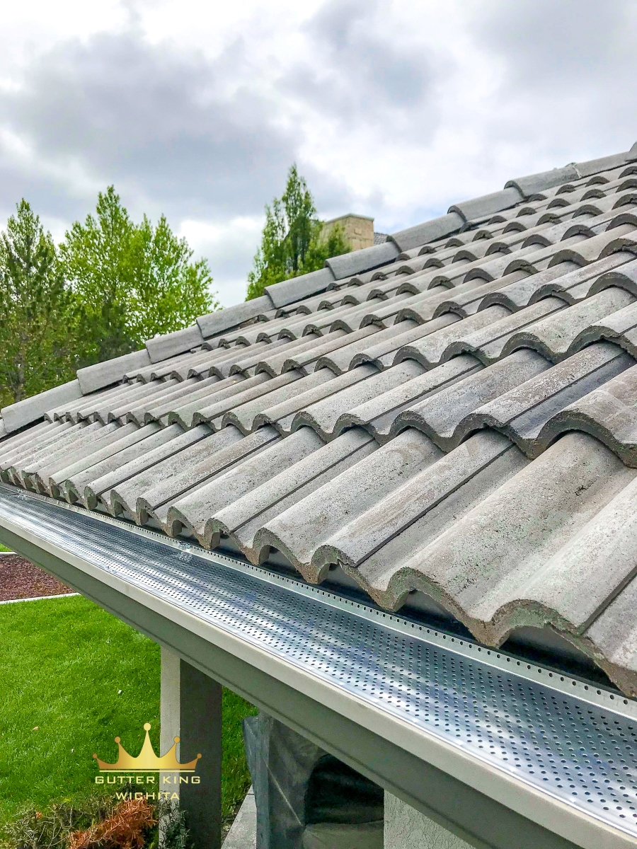 Gutter Cleaning & Installation | Gutter King Wichita